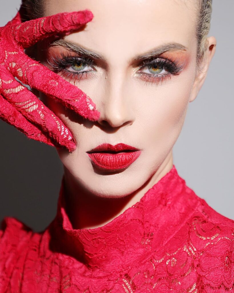 Modelo de imagen y la diferencia entre edecán de imagen - Modelos VIP en México